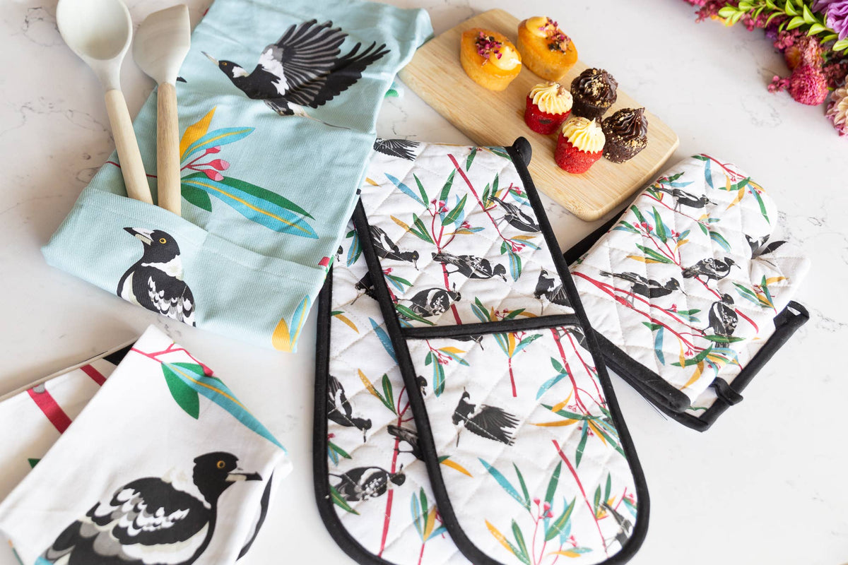 Apron - Magpies – Mockingbird Lounge
